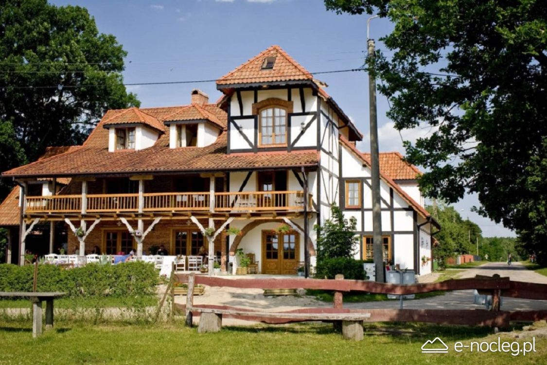 Sasek Mały - Pensjonat. Jazdy konne. Apartamenty. Szczytno Sasek Mały 14